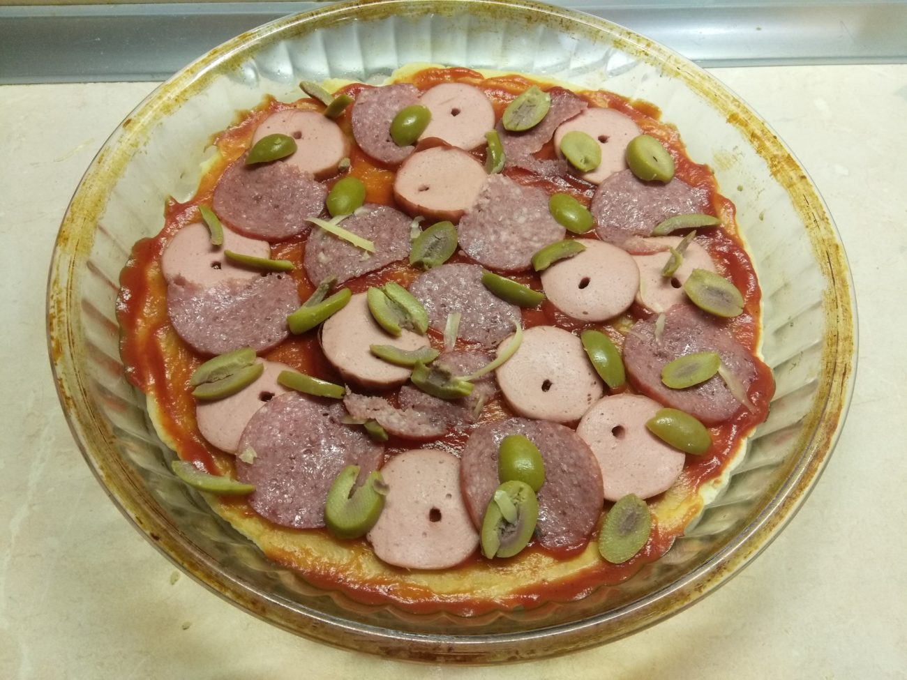 Пицца царская “Колбасное ассорти с оливками”
